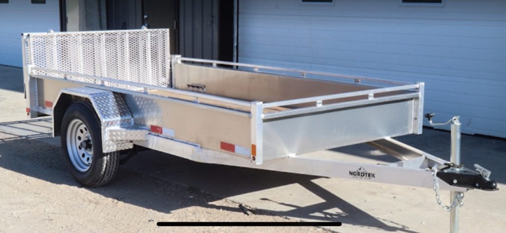 Missing Link Auto & Trailer Sales